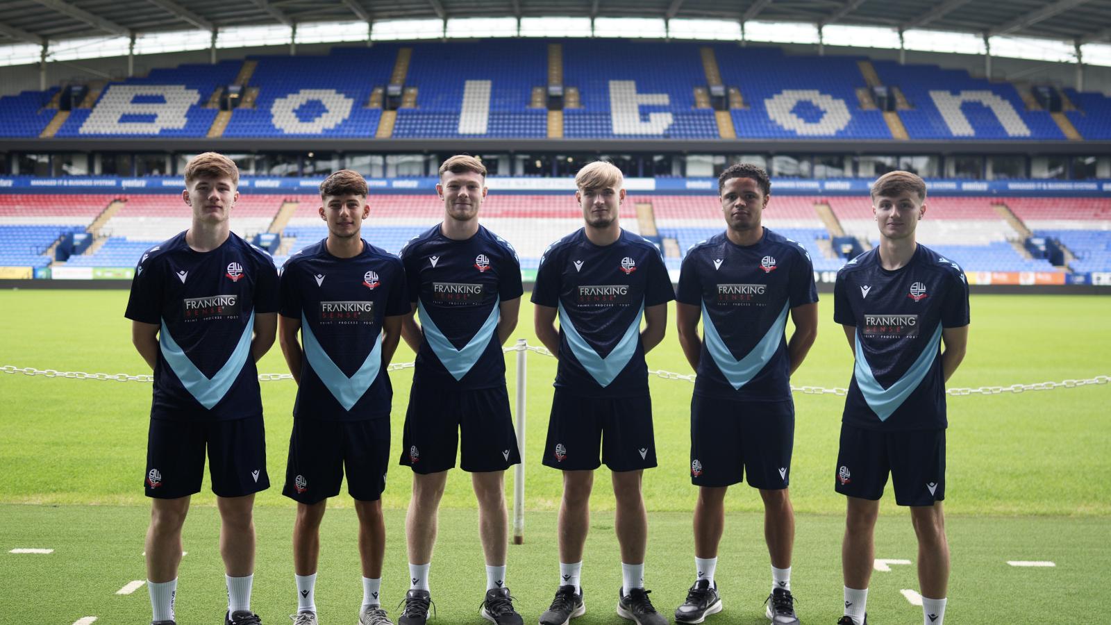 High Fives For New Pros | Bolton Wanderers FC