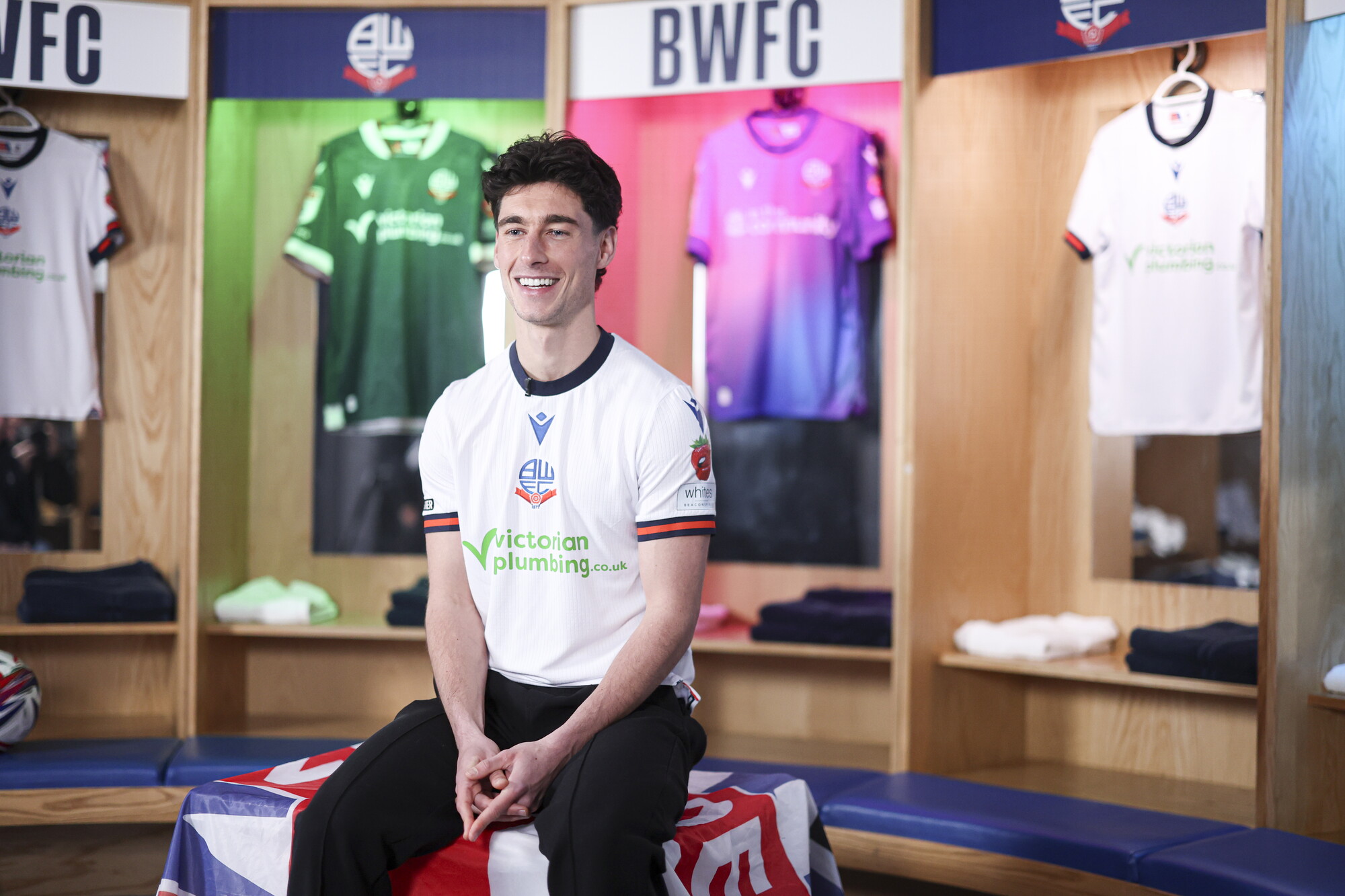 Whites Seal Randall Deal | Bolton Wanderers FC